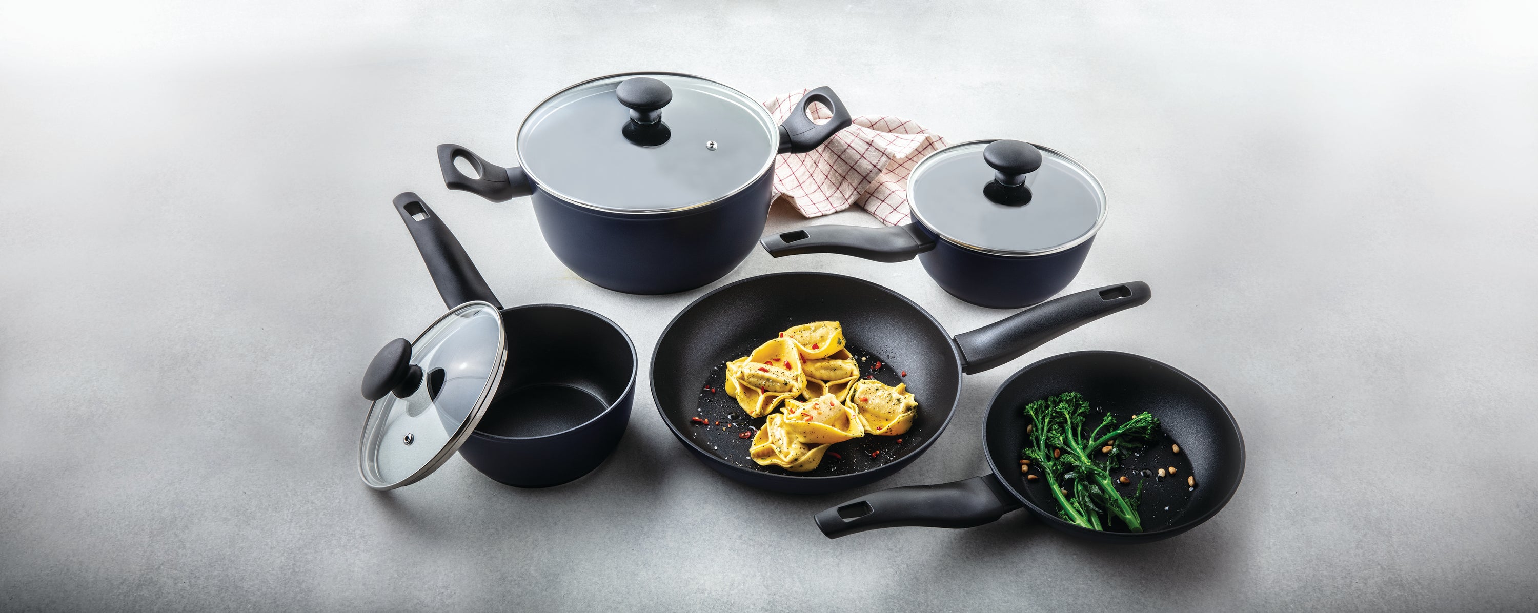 3 Cookware sets for the everyday Australian kitchen | RACO Australia
